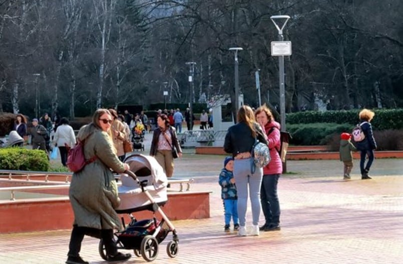 Ето право на какви данъчни отстъпки имат родителите на деца, които не ...
